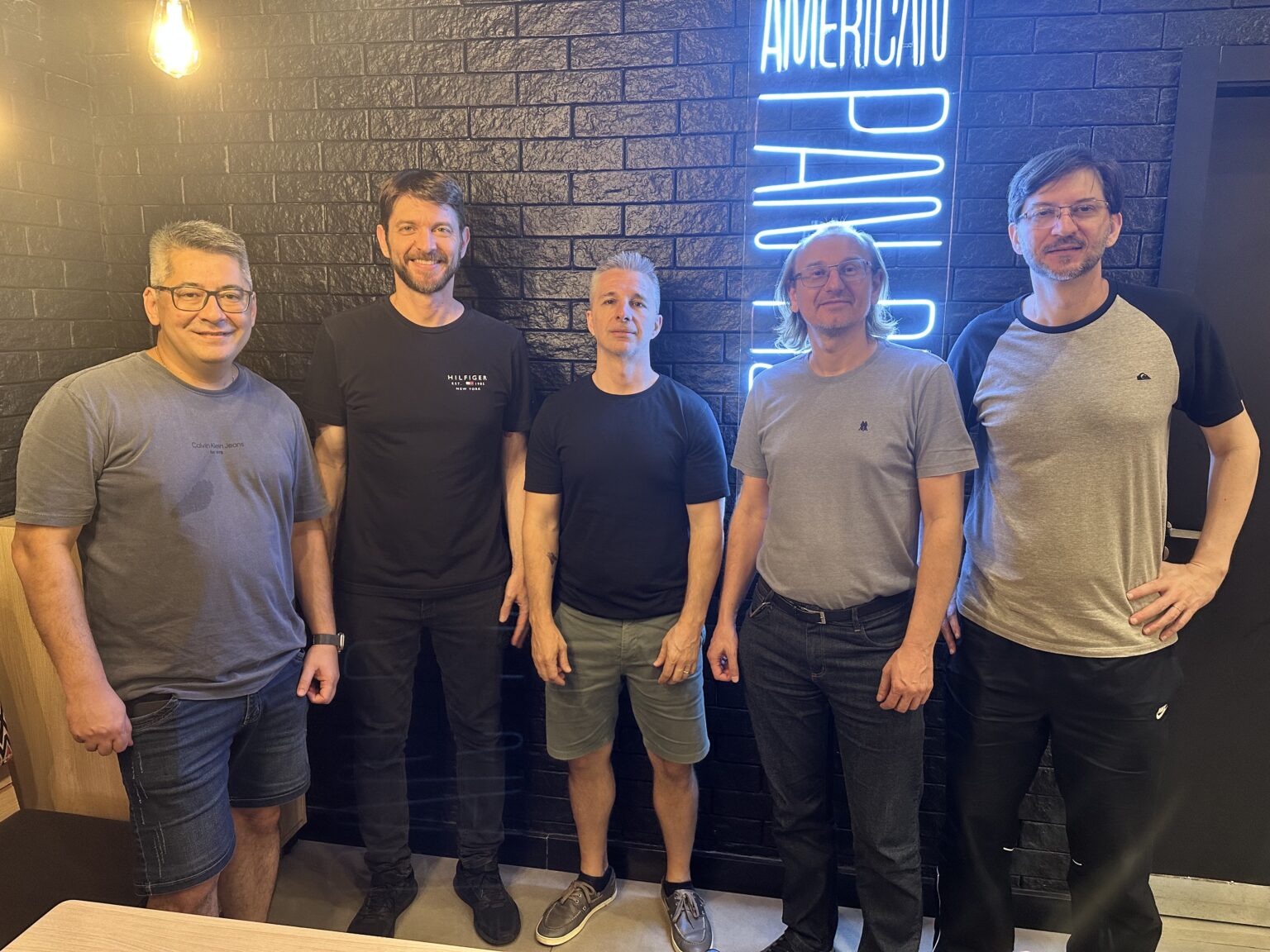 Clássico de volta à vida: Outlive 25 chega com gráficos melhorados, multiplayer no Steam e mais ...